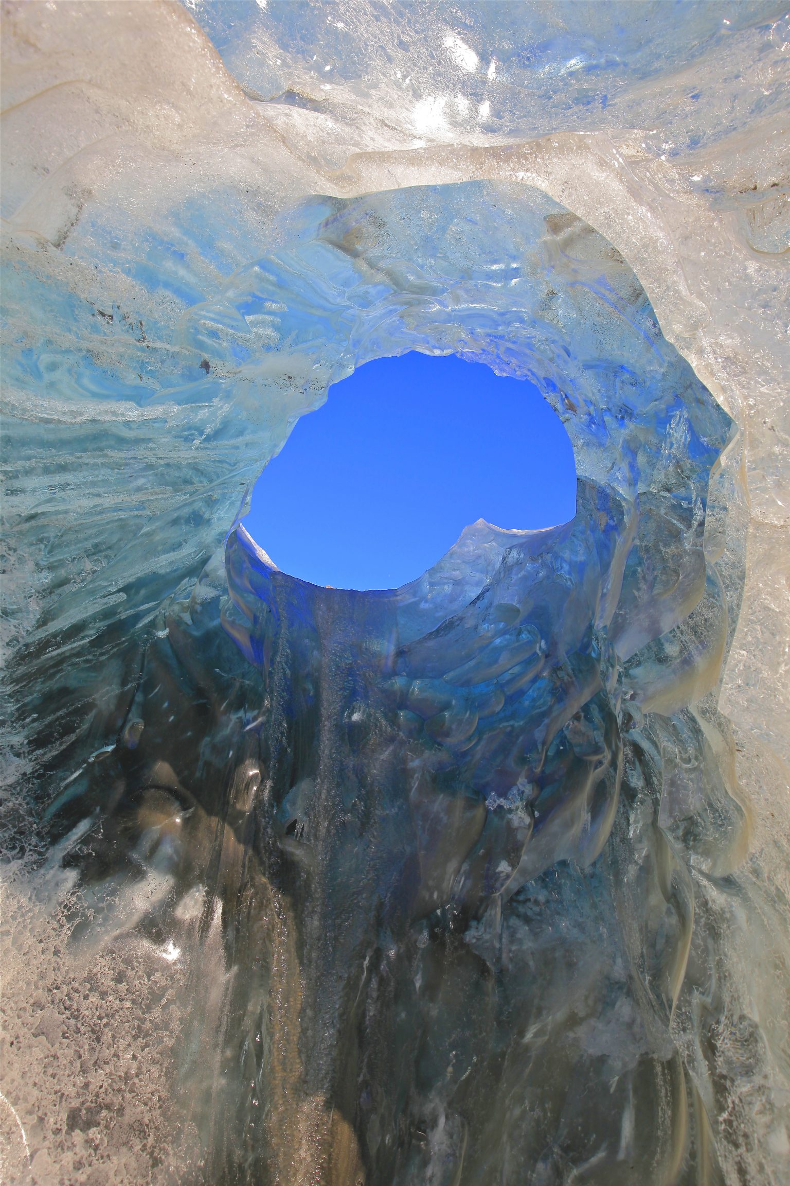 Treasure Iceland – Crystal Blue Ice Cave Discovery | Blue Iceland